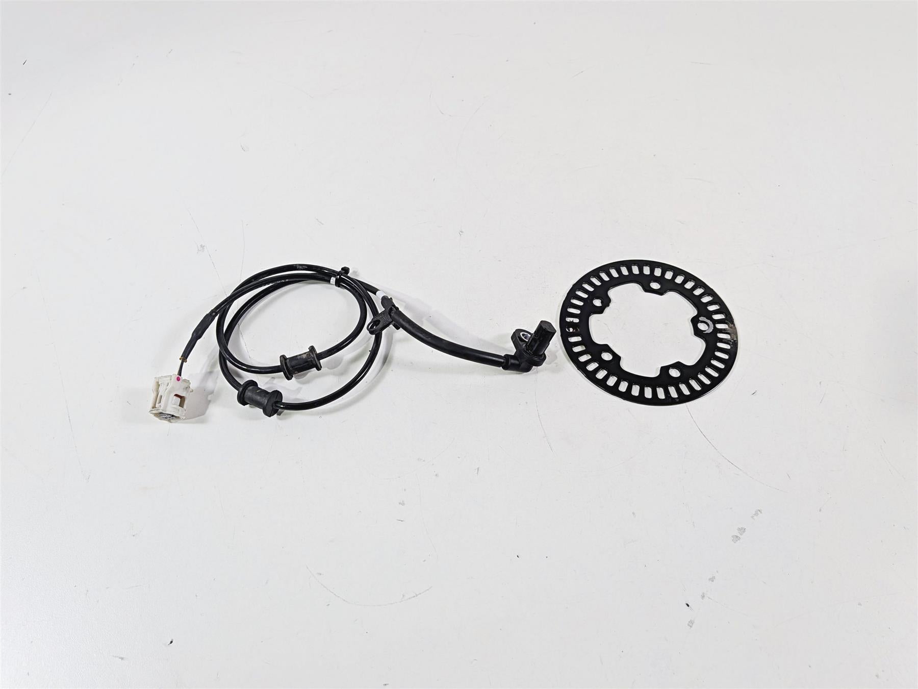 2023 Yamaha MT10 MTN1000 Front Abs Brake Wheel Speed Sensor 2CR-85970 ...