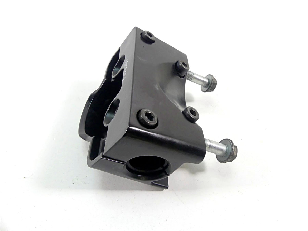 2014 Harley VRSCF Muscle V-Rod Reduced Reach Handlebar Handle Bar Riser ...