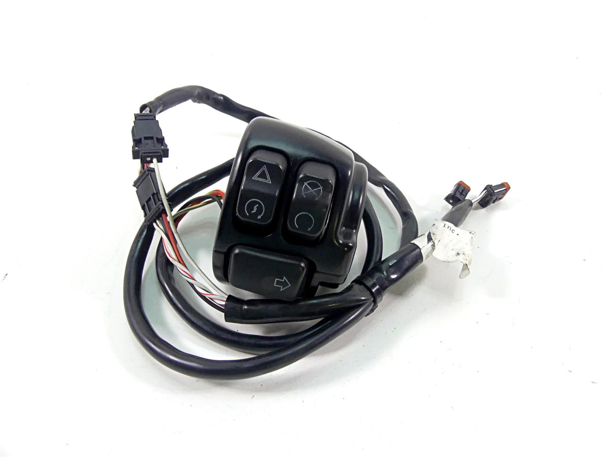 2016 Harley Softail FLS Slim Right Hand Start Stop Control Switch ...