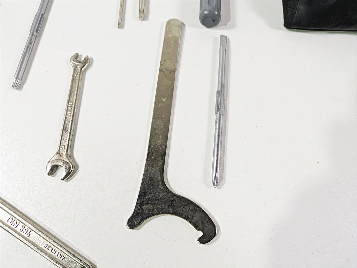 2006 BMW R1200GS K255 Adv Owners Tools Toolkit + Bag 71117709432 ...