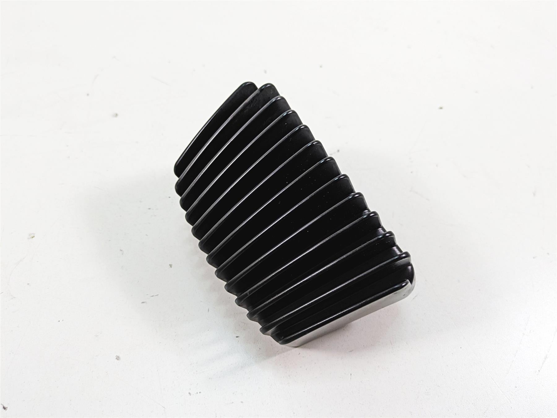 2018 Harley Touring FLHXSE CVO Street Glide Rectifier Voltage Regulator ...