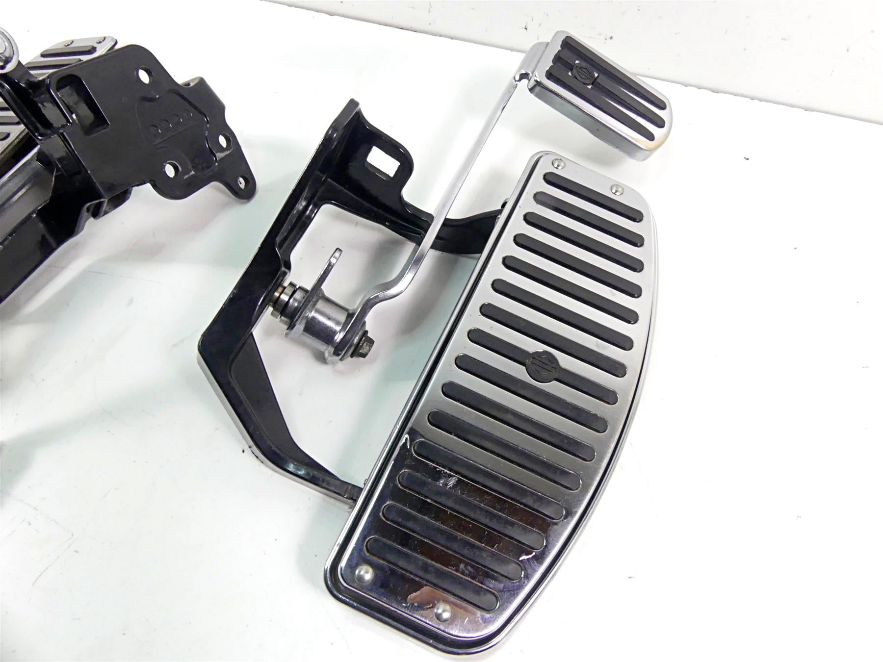 2002 Harley FLSTCI Softail Heritage Front Rear Chrome Floor Board Set ...