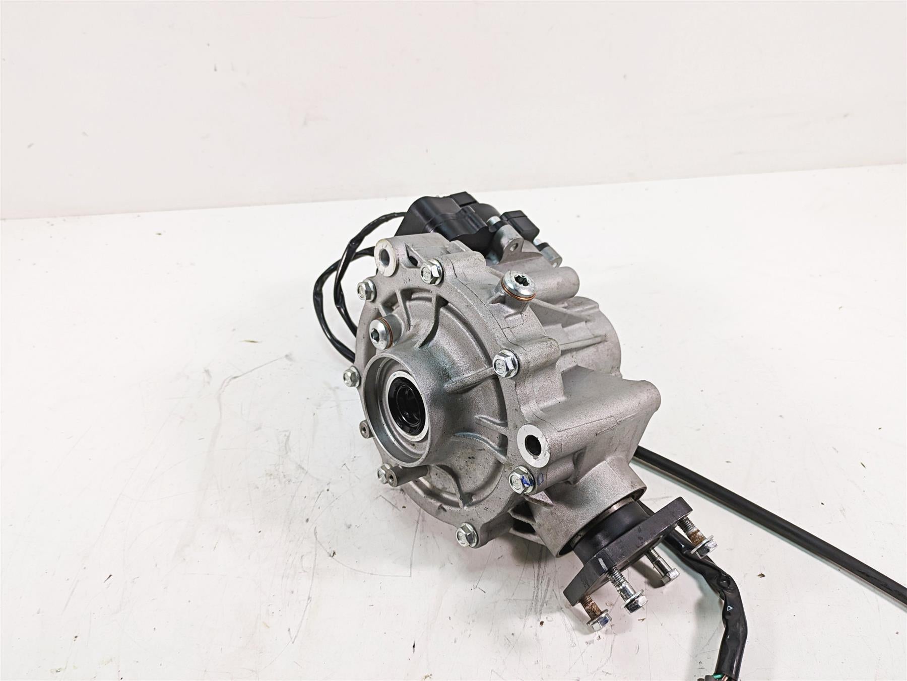 2021 CFMoto Zforce 500 Trail Front Differential Gear Box 434mi Q810 ...