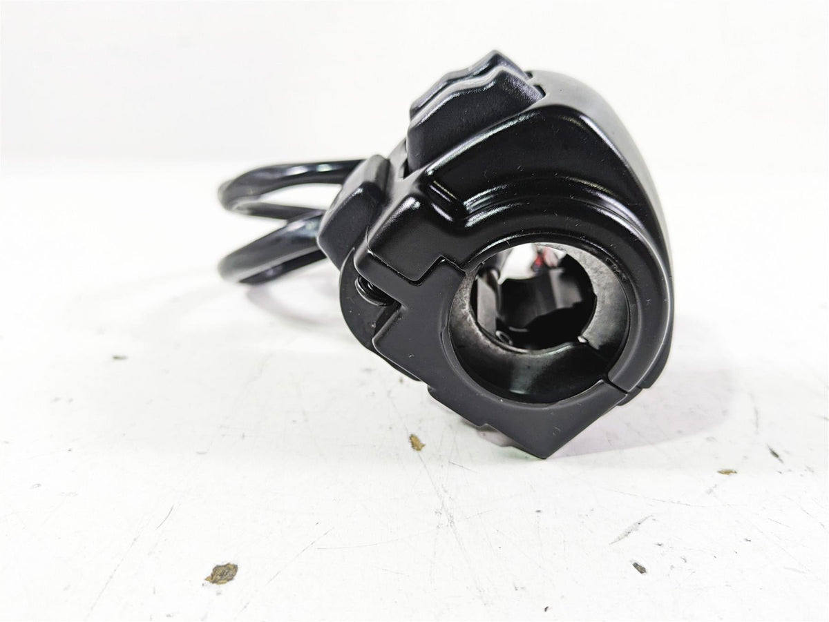 2019 Harley FLHCS Softail Heritage Right Hand Start Stop Control Switch ...