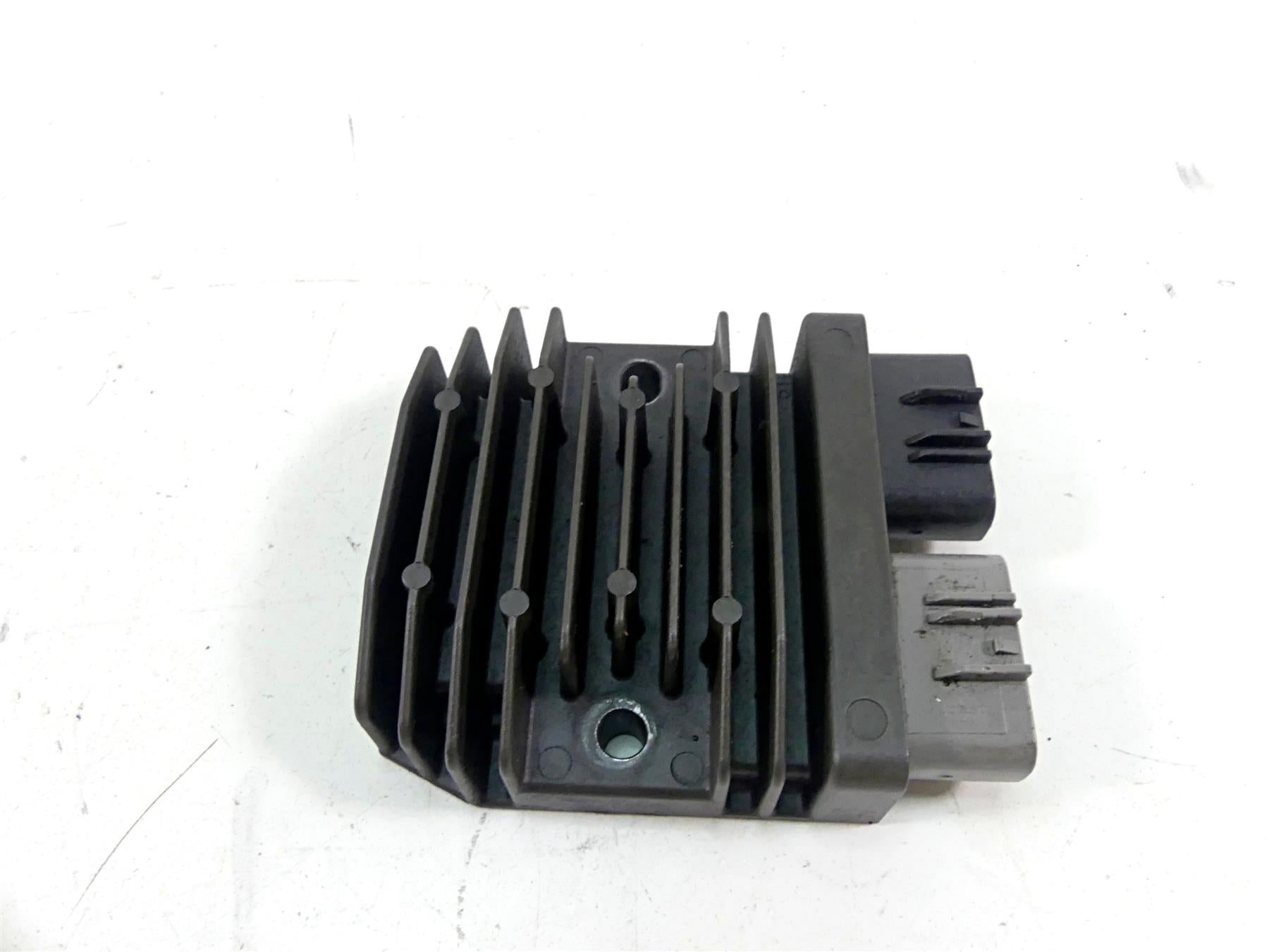 2016 BMW R1200GS Adv K51 Rectifier Voltage Regulator FH020AA ...