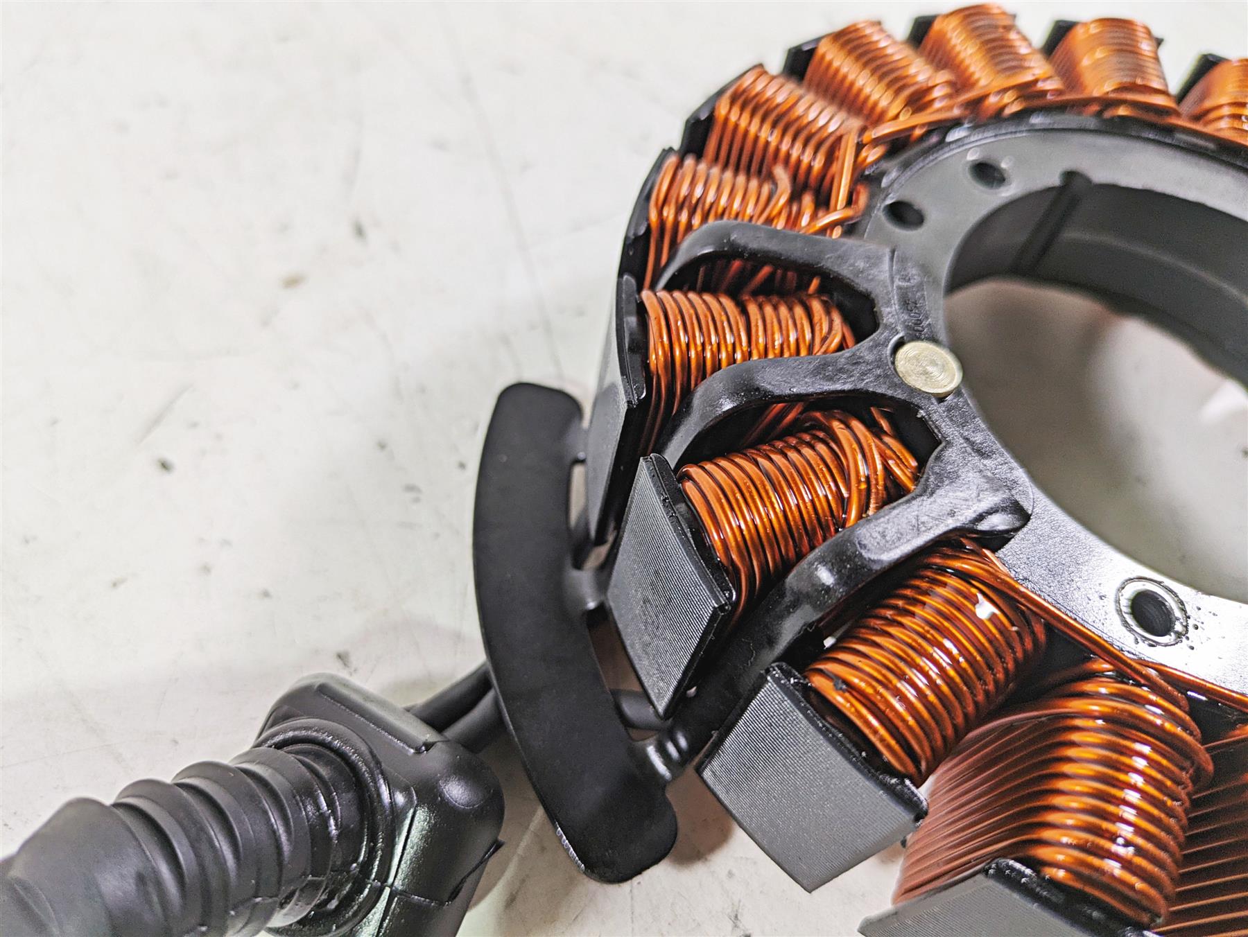 2019 Harley FLHCS Softail Heritage Alternator Generator Stator ...