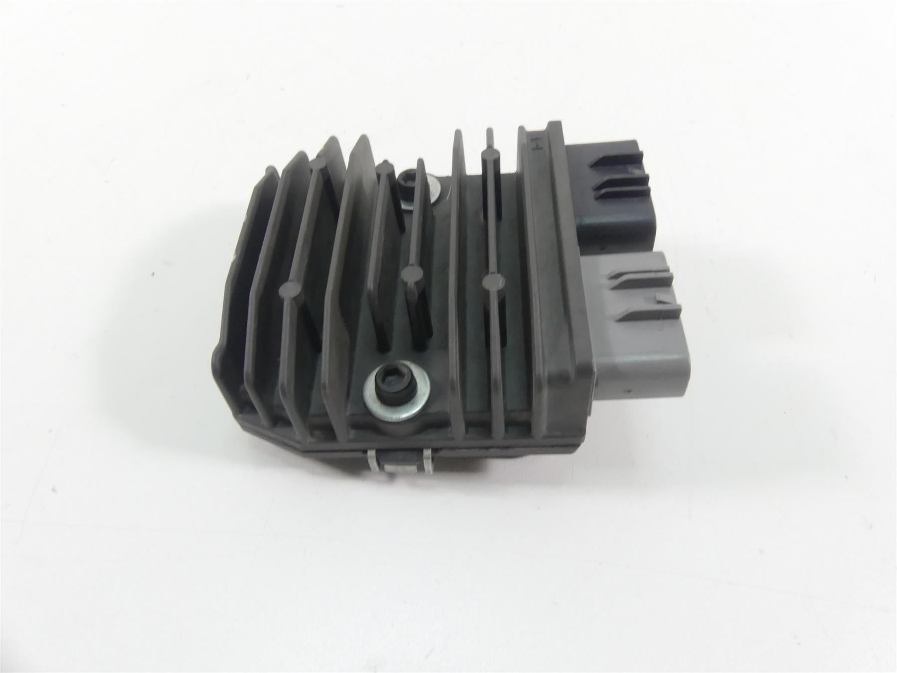 2014 Ducati Hypermotard 821 SP Rectifier Voltage Regulator 54040321A ...