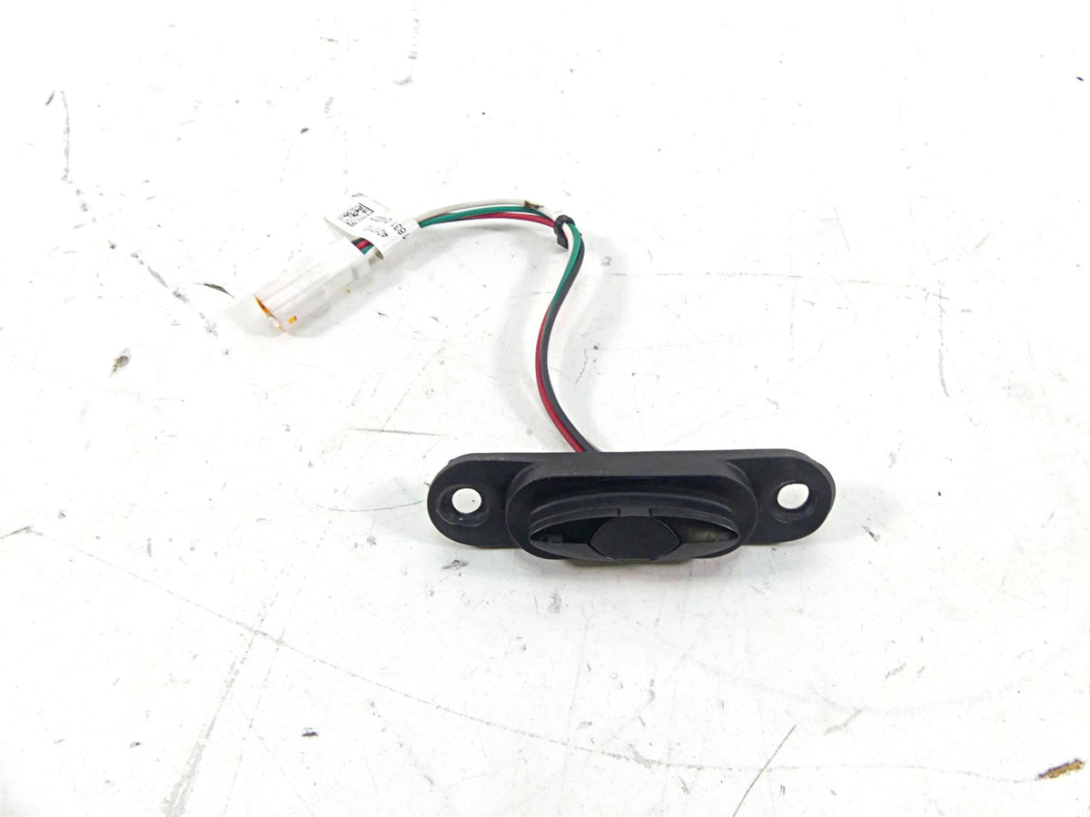 2019 Indian Chieftain Classic Electrical Saddlebag Lock Switch 4017110 ...