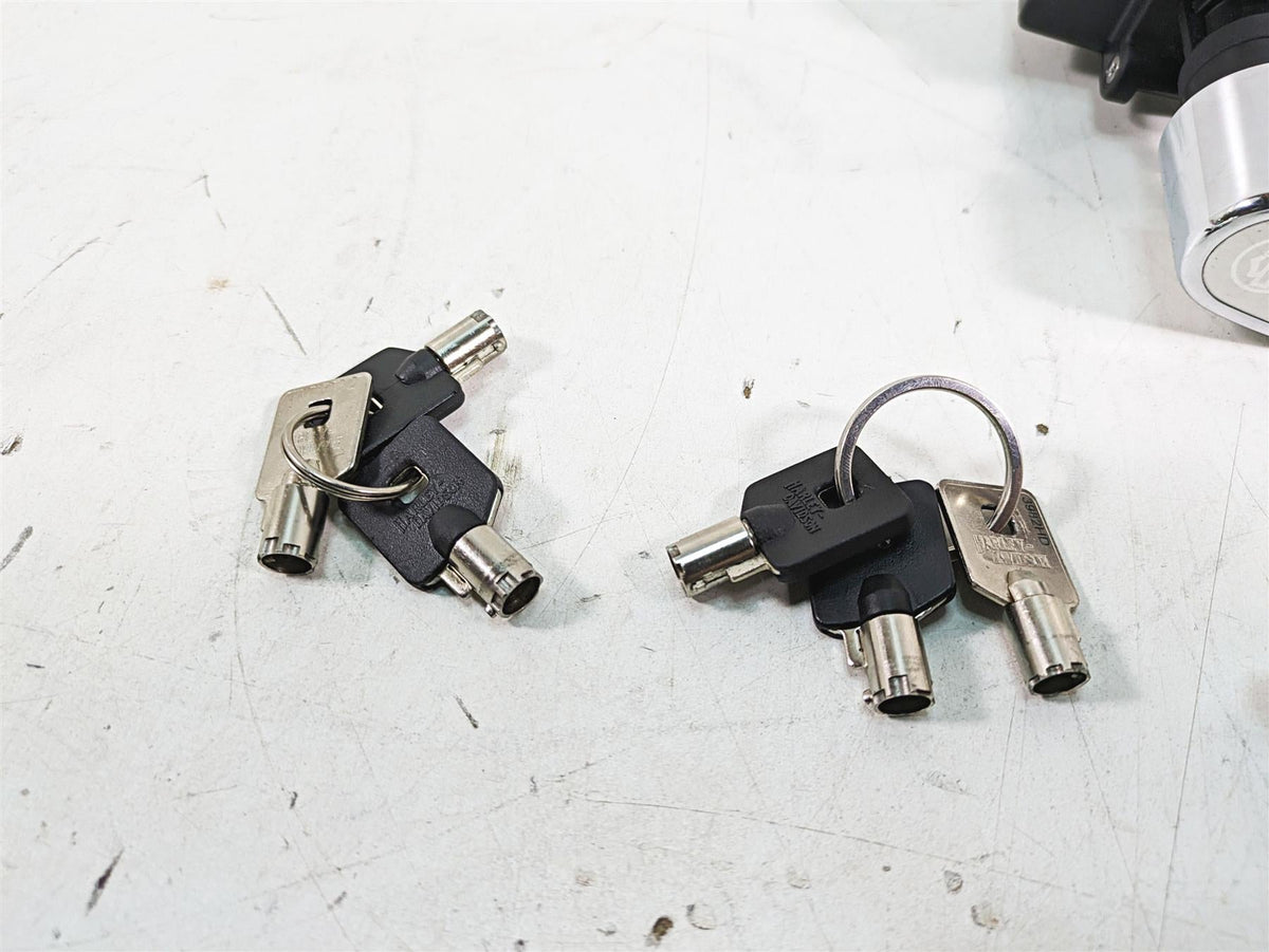 2010 Harley Touring FLHTCU Electra Glide Ignition Switch Key Lock Set ...