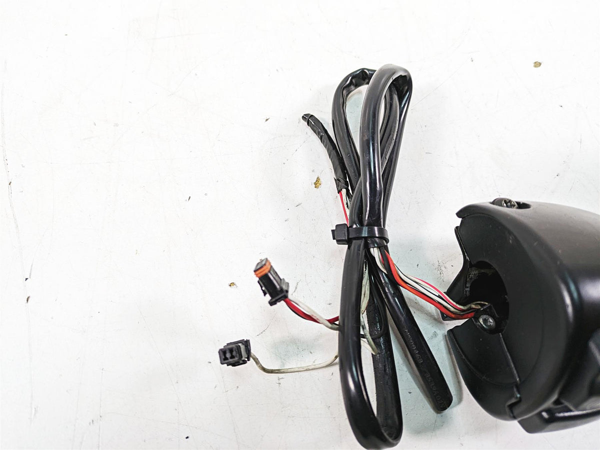 2020 Harley Softail FXBB Street Bob Right Hand Control Switch - Read ...