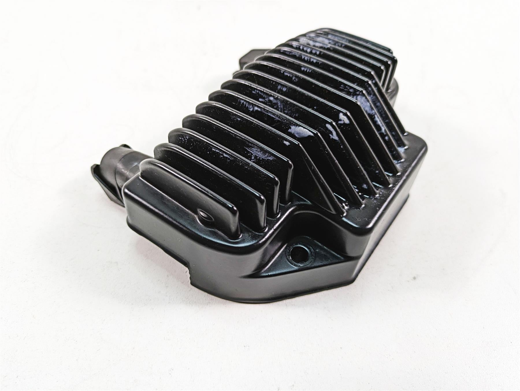 2009 Harley FXDF Dyna Fat Bob Rectifier Voltage Regulator + Cover 74631 ...