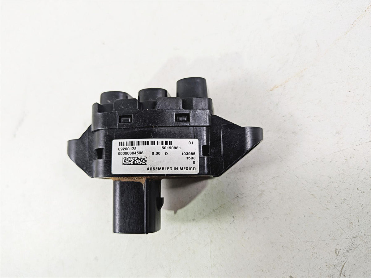 2015 Harley Touring FLHTKL Electra Glide Auxiliary Switch Kit 69200172 ...