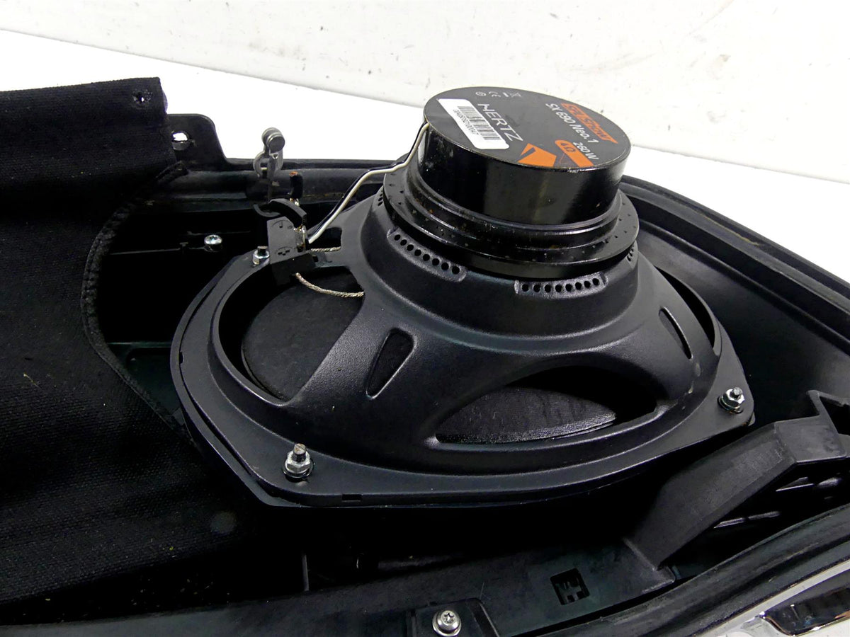 2015 Harley Touring FLHXS Street Glide Right Saddlebag Lid & Speaker ...