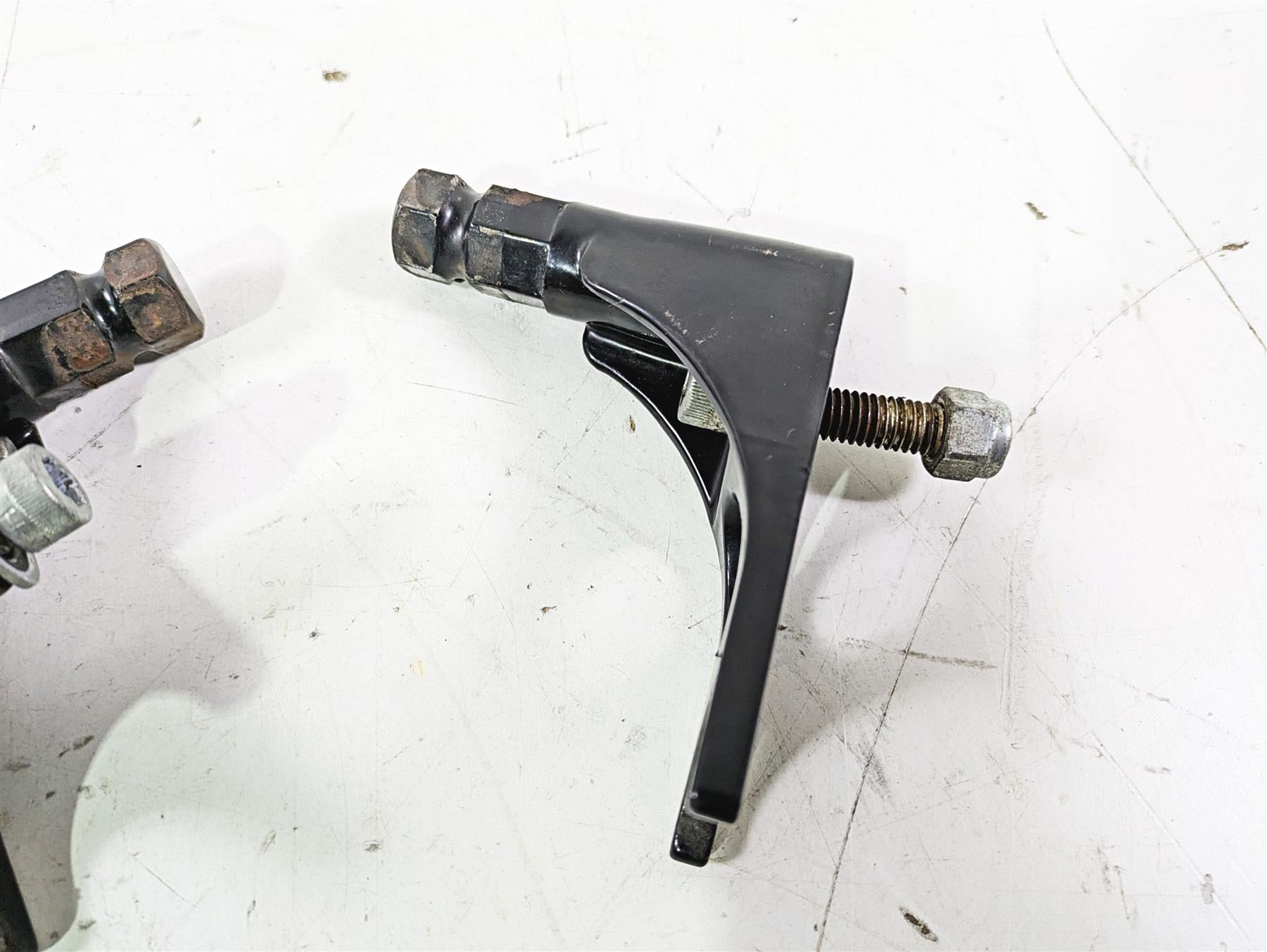 2005 Harley Softail FLSTSCI Heritage Springer Rear Floorboard Mounts ...