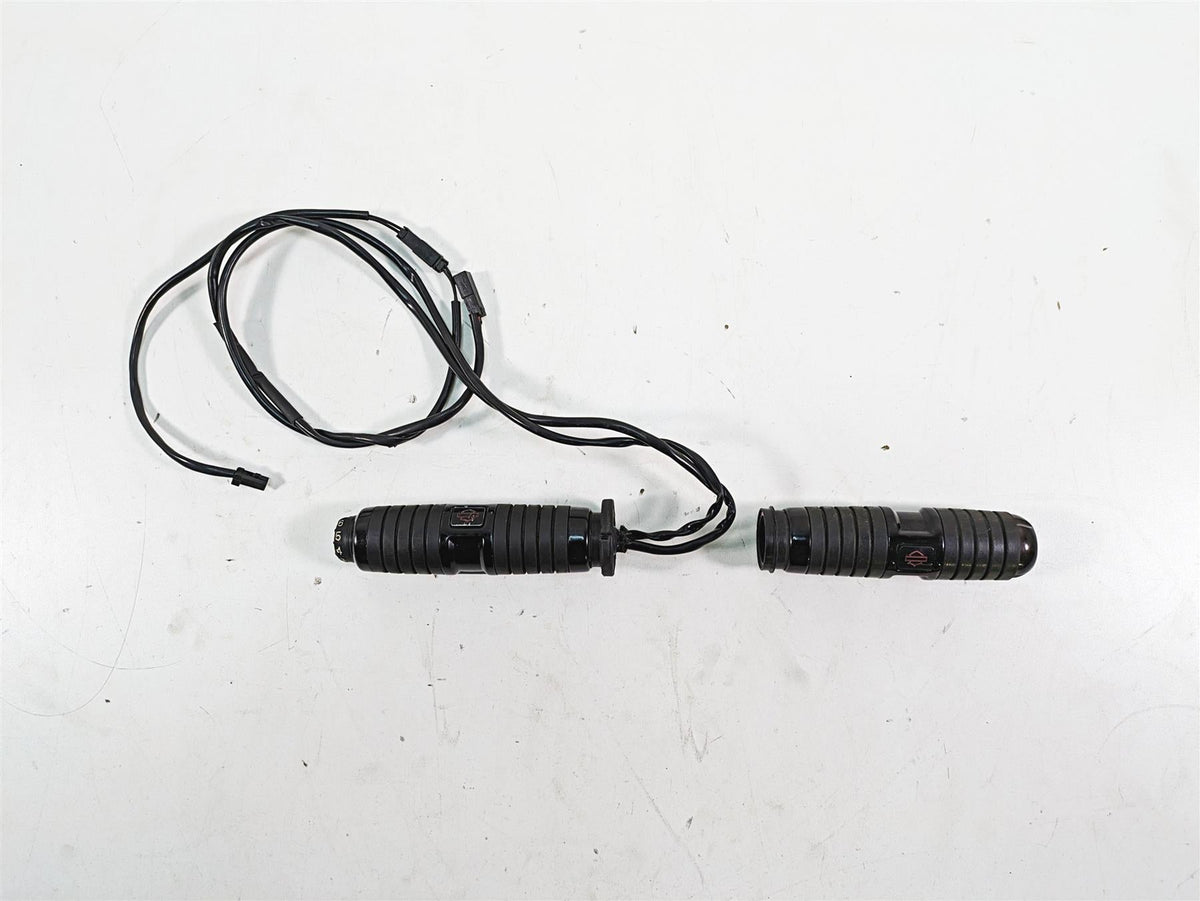 2018 Harley Touring FLHXSE CVO Street Glide Kahuna Heated Handgrip Set ...