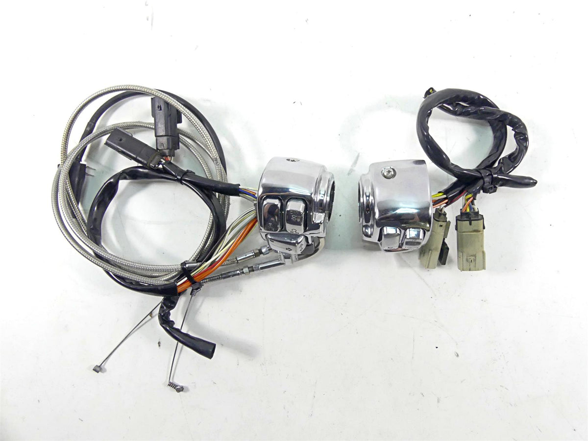 2007 Harley Touring FLHRSE CVO Road King Left Right Hand Control Switch ...